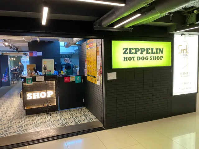 Zeppelin Hot Dog Shop (EASTMARK) - Western Takeaway in Kowloon Bay Hong ...